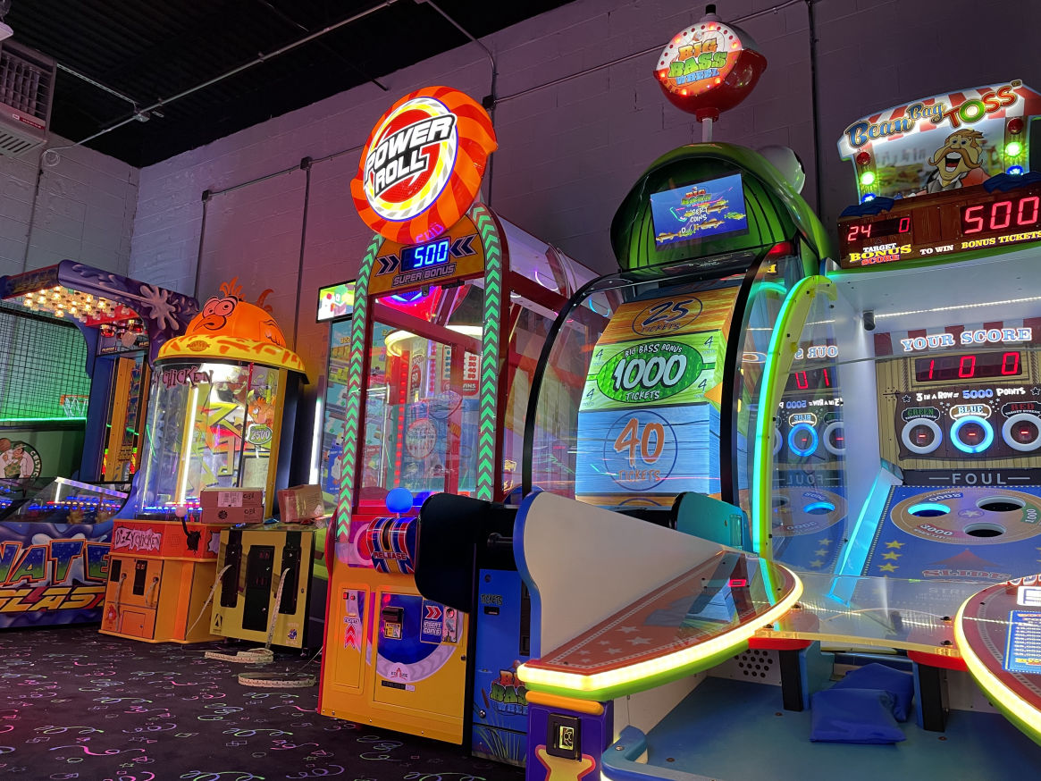 Funcade | Arcade Center Video Games Pinball Machines | Fitchburg, MA